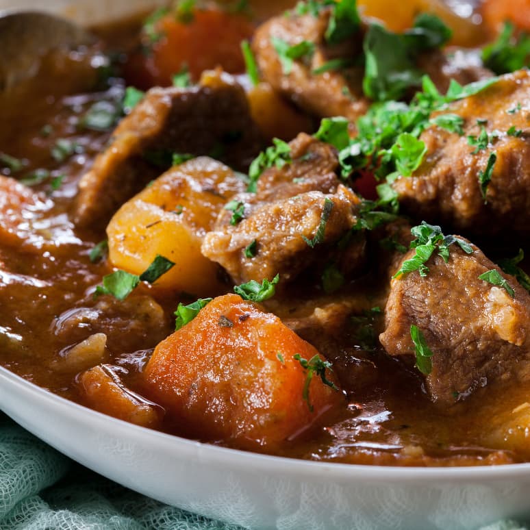 Pot Roast vs Beef Stew - Happy Plate Kitchen